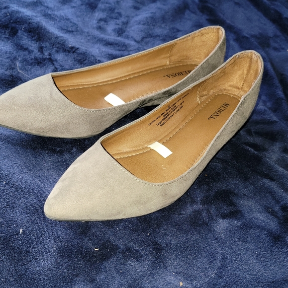 Merona | Shoes | Pointed Flats | Poshmark
